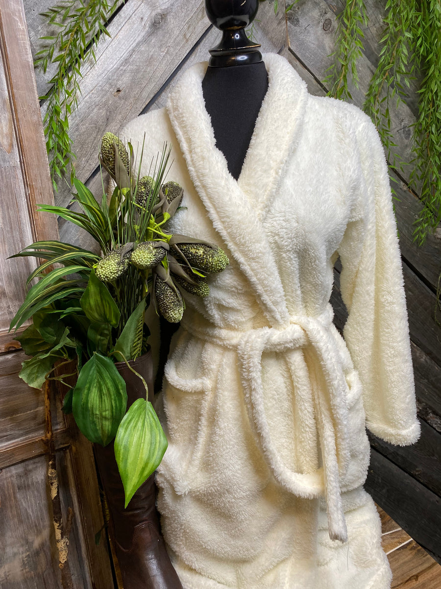 Self Care - Safdie Robe in White – Bengough Drugs
